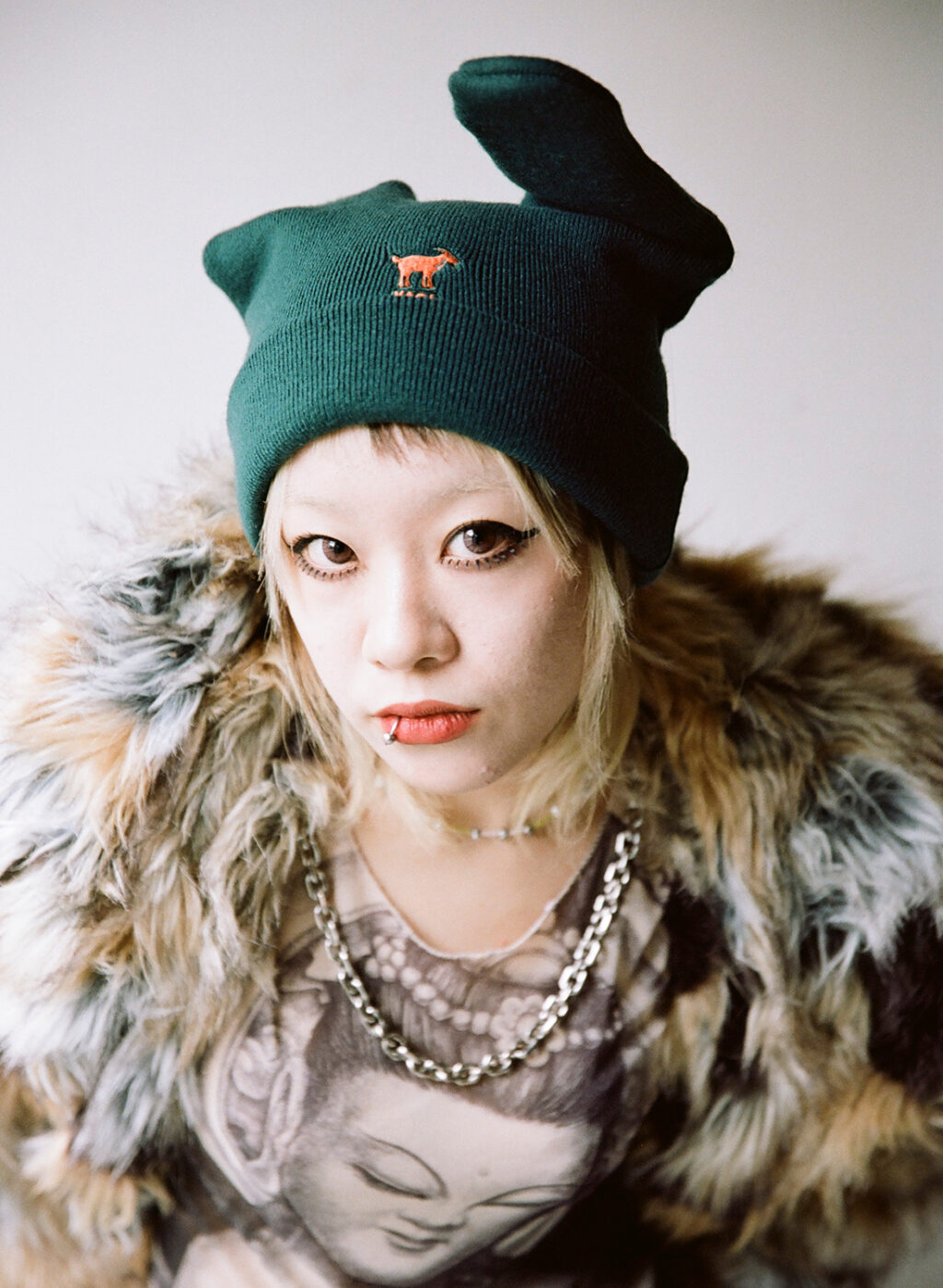 YAGI EXHIBITION × KANGOLの第3弾が11月11日に発売