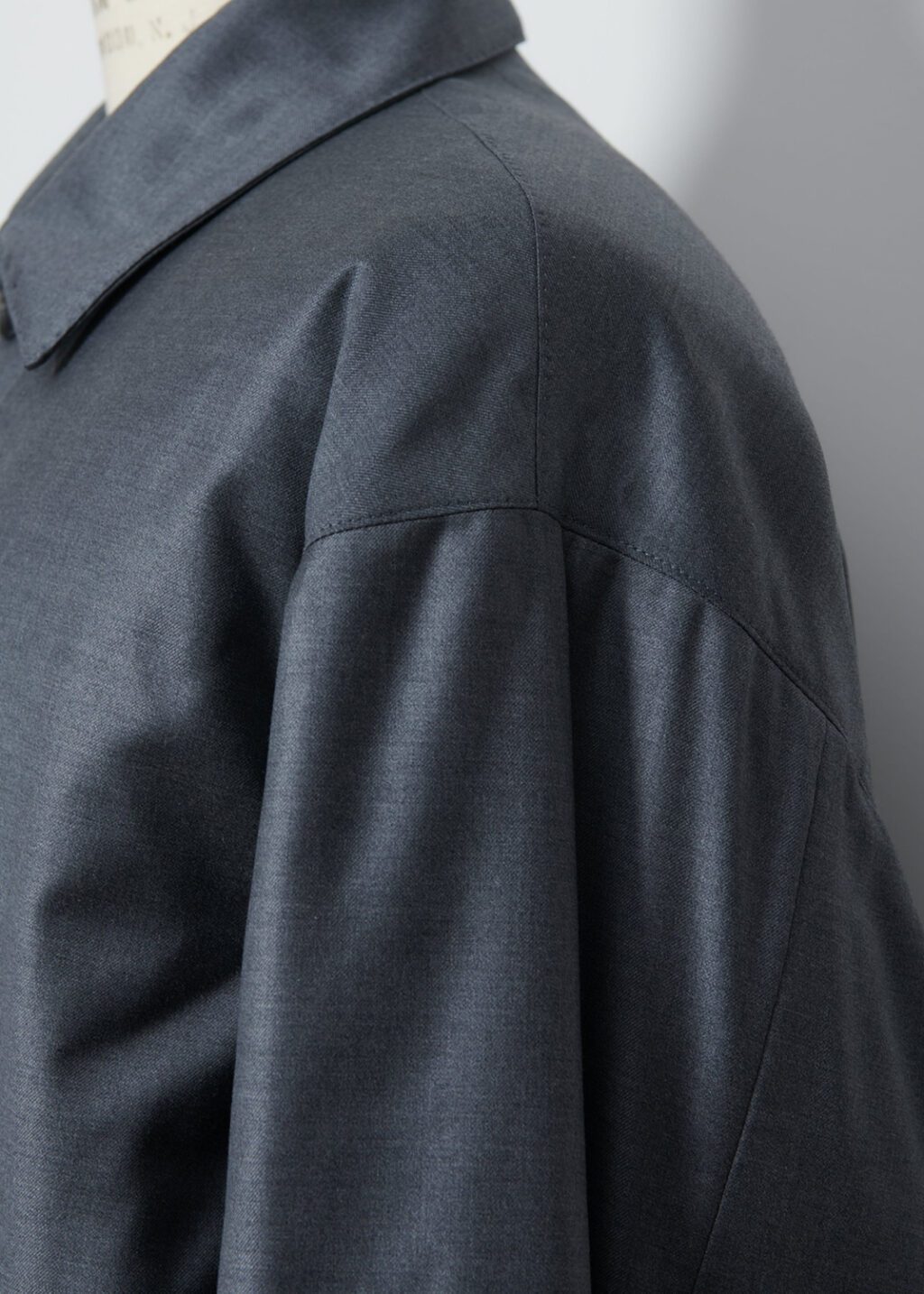 SOVEREIGN × ALIGNのテーラードコーチジャケット