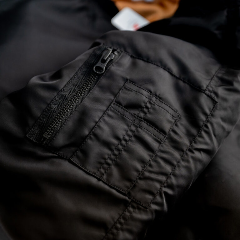 極寒時でも使えるMA-1。Anders™から注目の新作アウターがドロップ