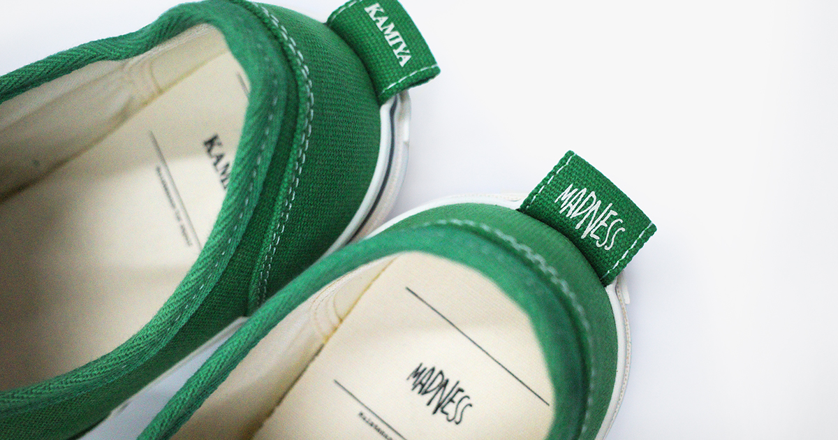MADNESS × KAMIYAのコラボレーションスニーカー